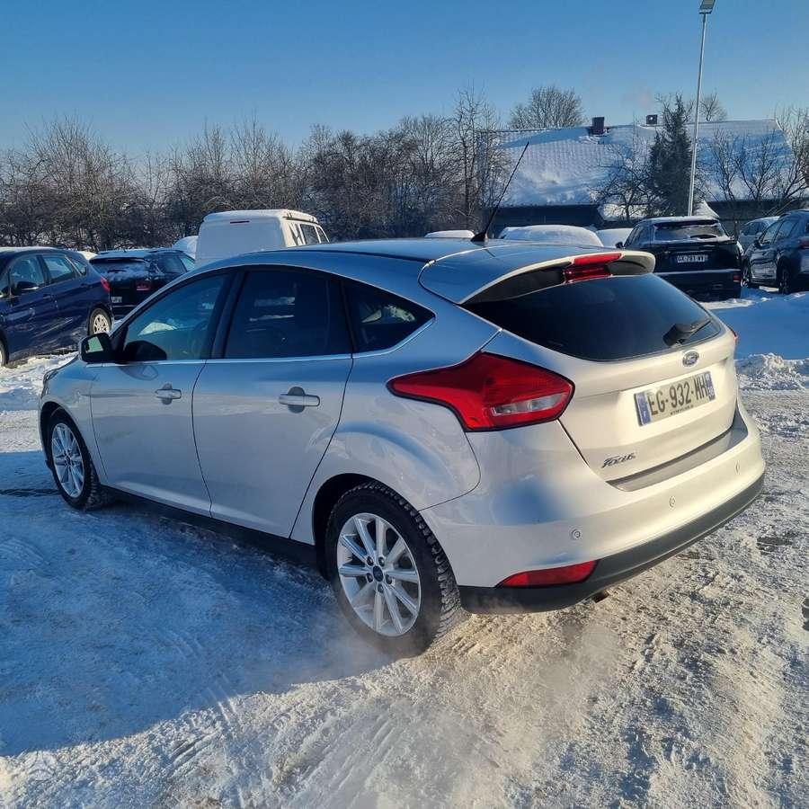 Pelēks Ford Focus 2016 Tauragė, ar dzinēja tilpumu 1.50 L un nobraukumu 224 tūkst. km par 6200 €, foto 4 vietnē AUTOMOTO.COM.LV
