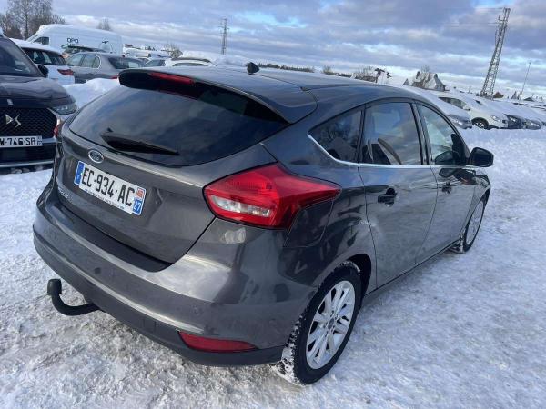 Grey Ford Focus 2016 in Taurage, with an engine capacity of 1.50 L and mileage of 225 thousand km for 5200 €, photo 6 on AUTOMOTO.COM.LV