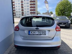 Grey Ford Focus 2016 in Riga, with an engine capacity of 1.00 L and mileage of 202 thousand km for 5800 €, photo 5 on AUTOMOTO.COM.LV