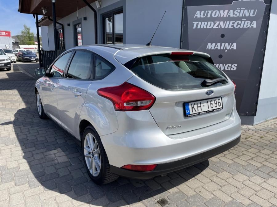 Grey Ford Focus 2016 in Riga, with an engine capacity of 1.00 L and mileage of 202 thousand km for 5800 €, photo 27 on AUTOMOTO.COM.LV