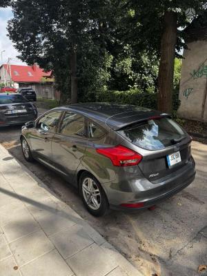 Grey Ford Focus 2016 in Vilnius, with an engine capacity of 1.00 L and mileage of 103 thousand km for 5600 €, photo 3 on AUTOMOTO.COM.LV