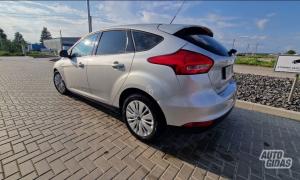 Pelēks Ford Focus 2016 Kauņa, ar dzinēja tilpumu 1.50 L un nobraukumu 247 tūkst. km par 4200 €, foto 5 vietnē AUTOMOTO.COM.LV