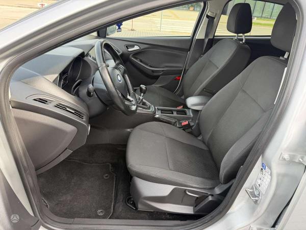 Ford Focus 2016 Šauļi vietnē Pelēks Ford Focus 2016 Šauļi, ar dzinēja tilpumu 1.50 L un nobraukumu 276 tūkst. km par 4550 €, foto 11 vietnē AUTOMOTO.COM.LV