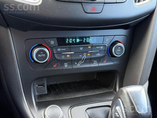 Pelēks Ford Focus 2016 Rīga, ar dzinēja tilpumu 1.50 L un nobraukumu 183 tūkst. km par 5800 €, foto 11 vietnē AUTOMOTO.COM.LV