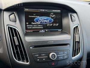 Pelēks Ford Focus 2016 Rīga, ar dzinēja tilpumu 1.50 L un nobraukumu 183 tūkst. km par 5800 €, foto 12 vietnē AUTOMOTO.COM.LV