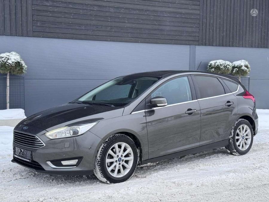 Grey Ford Focus 2017 in Siauliai, with an engine capacity of 1.50 L and mileage of 137 thousand km for 7350 €, photo 1 on AUTOMOTO.COM.LV