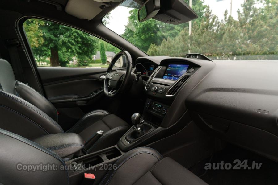 Grey Ford Focus 2017 in Tartu, with an engine capacity of 2.30 L and mileage of 91 thousand km for 22500 €, photo 10 on AUTOMOTO.COM.LV