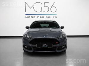 Pelēks Ford Focus 2017 Rīga, ar dzinēja tilpumu 2.00 L un nobraukumu 188 tūkst. km par 12900 €, foto 4 vietnē AUTOMOTO.COM.LV