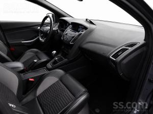 Pelēks Ford Focus 2017 Rīga, ar dzinēja tilpumu 2.00 L un nobraukumu 188 tūkst. km par 12900 €, foto 10 vietnē AUTOMOTO.COM.LV