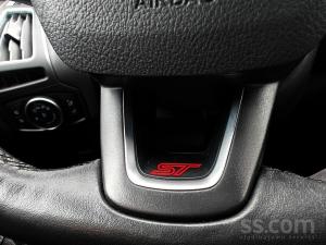 Pelēks Ford Focus 2017 Rīga, ar dzinēja tilpumu 2.00 L un nobraukumu 188 tūkst. km par 12900 €, foto 22 vietnē AUTOMOTO.COM.LV