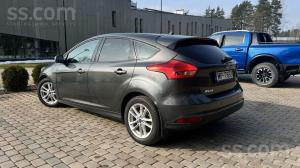 Pelēks Ford Focus 2017 Rīga, ar dzinēja tilpumu 1.00 L un nobraukumu 144 tūkst. km par 4190 €, foto 11 vietnē AUTOMOTO.COM.LV