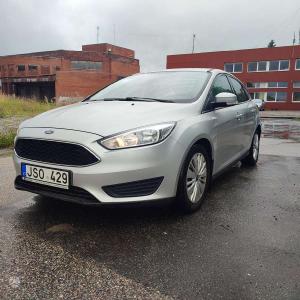 Pelēks Ford Focus 2017 Alīta, ar dzinēja tilpumu 1.00 L un nobraukumu 146 tūkst. km par 4950 €, foto  vietnē AUTOMOTO.COM.LV