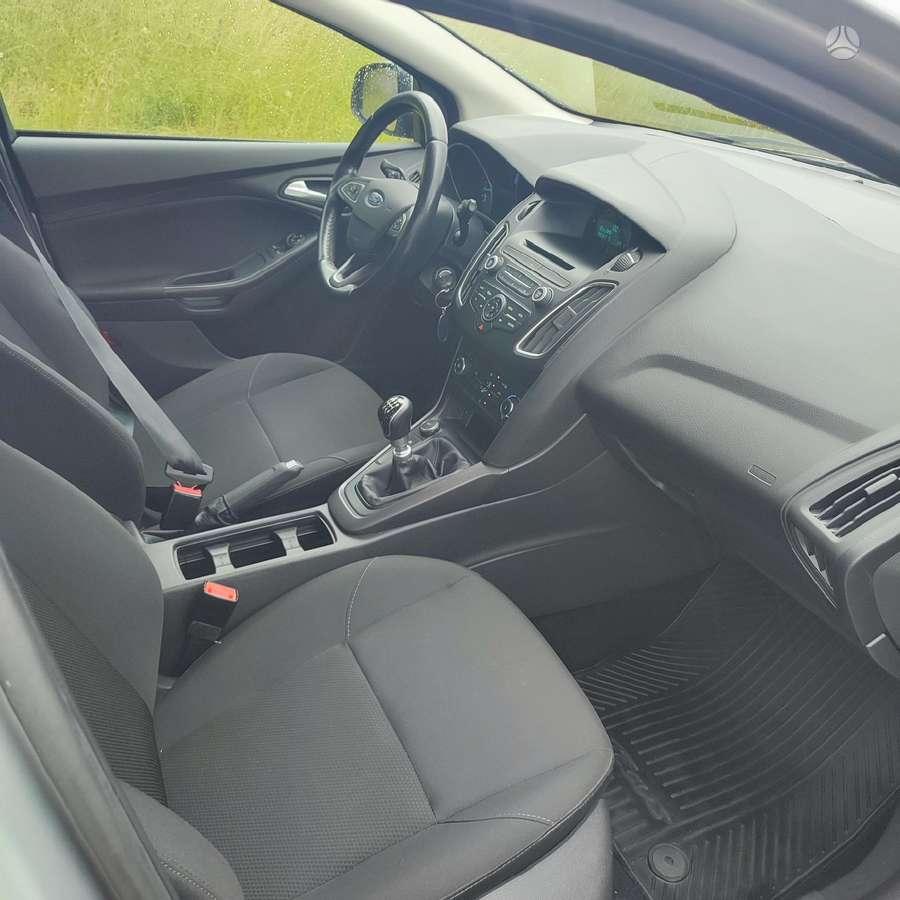 Pelēks Ford Focus 2017 Alīta, ar dzinēja tilpumu 1.00 L un nobraukumu 146 tūkst. km par 4950 €, foto 15 vietnē AUTOMOTO.COM.LV