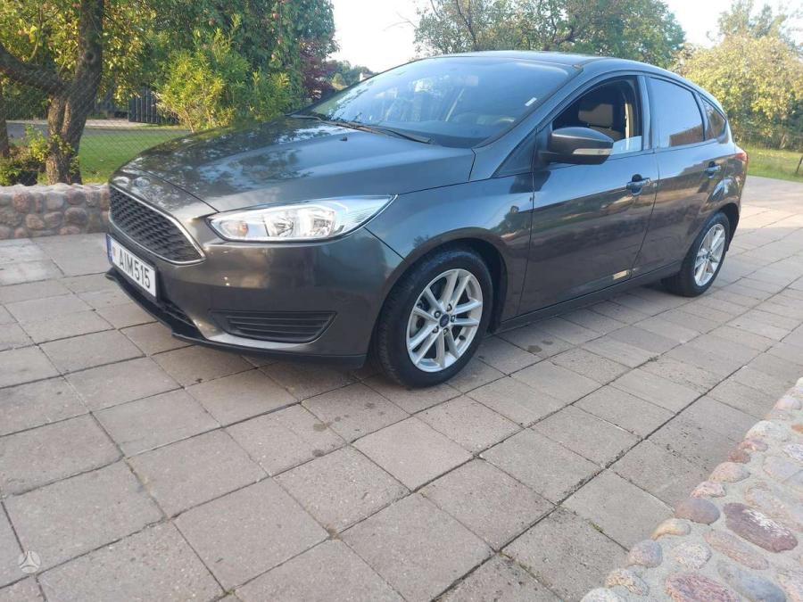 Pelēks Ford Focus 2017 Viļņa, ar dzinēja tilpumu 2.00 L un nobraukumu 90 tūkst. km par 5500 €, foto 1 vietnē AUTOMOTO.COM.LV