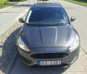 Pelēks Ford Focus 2017 Rīga, ar dzinēja tilpumu 1.00 L un nobraukumu 196 tūkst. km par 5200 €, foto 5 vietnē AUTOMOTO.COM.LV