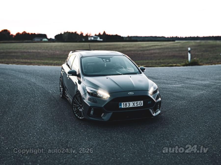 Grey Ford Focus 2017 in Tartu, with an engine capacity of 2.30 L and mileage of 102 thousand km for 21999 €, photo 4 on AUTOMOTO.COM.LV