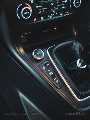 Grey Ford Focus 2017 in Tartu, with an engine capacity of 2.30 L and mileage of 102 thousand km for 21999 €, photo 11 on AUTOMOTO.COM.LV