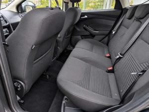 Pelēks Ford Focus 2017 Pakruojis, ar dzinēja tilpumu 1.00 L un nobraukumu 149 tūkst. km par 4600 €, foto 9 vietnē AUTOMOTO.COM.LV