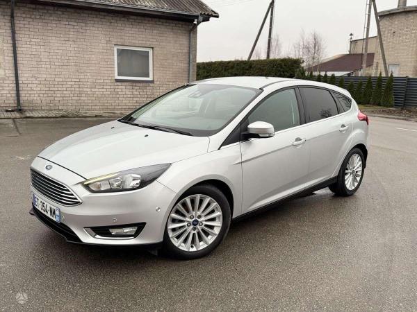 Grey Ford Focus 2018 in Taurage, with an engine capacity of 1.00 L and mileage of 110 thousand km for 5500 €, photo 4 on AUTOMOTO.COM.LV