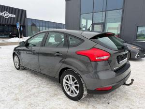 Grey Ford Focus 2018 in Siauliai, with an engine capacity of 1.00 L and mileage of 171 thousand km for 5800 €, photo 4 on AUTOMOTO.COM.LV