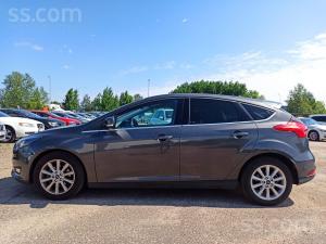 Pelēks Ford Focus 2018 Daugavpils, ar dzinēja tilpumu 1.00 L un nobraukumu 0 tūkst. km par 6350 €, foto 9 vietnē AUTOMOTO.COM.LV