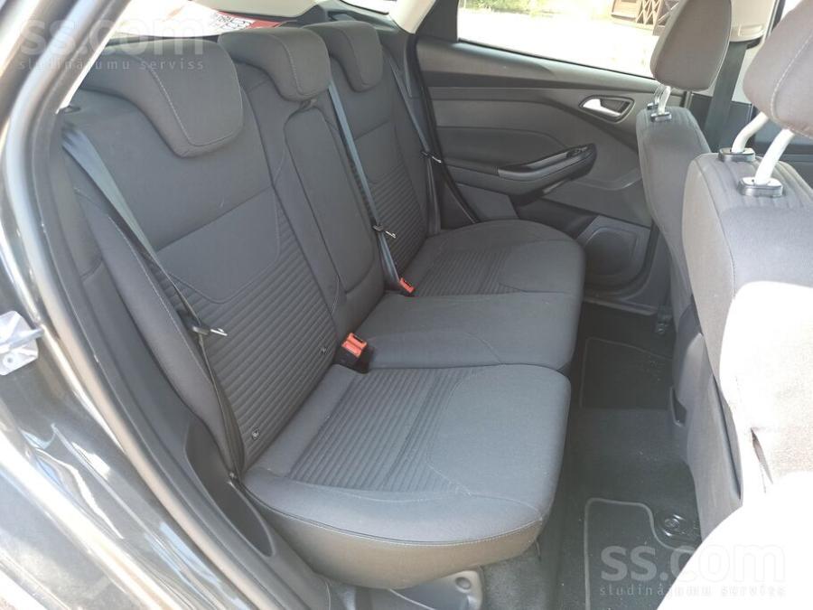 Pelēks Ford Focus 2018 Daugavpils, ar dzinēja tilpumu 1.00 L un nobraukumu 0 tūkst. km par 6350 €, foto 16 vietnē AUTOMOTO.COM.LV
