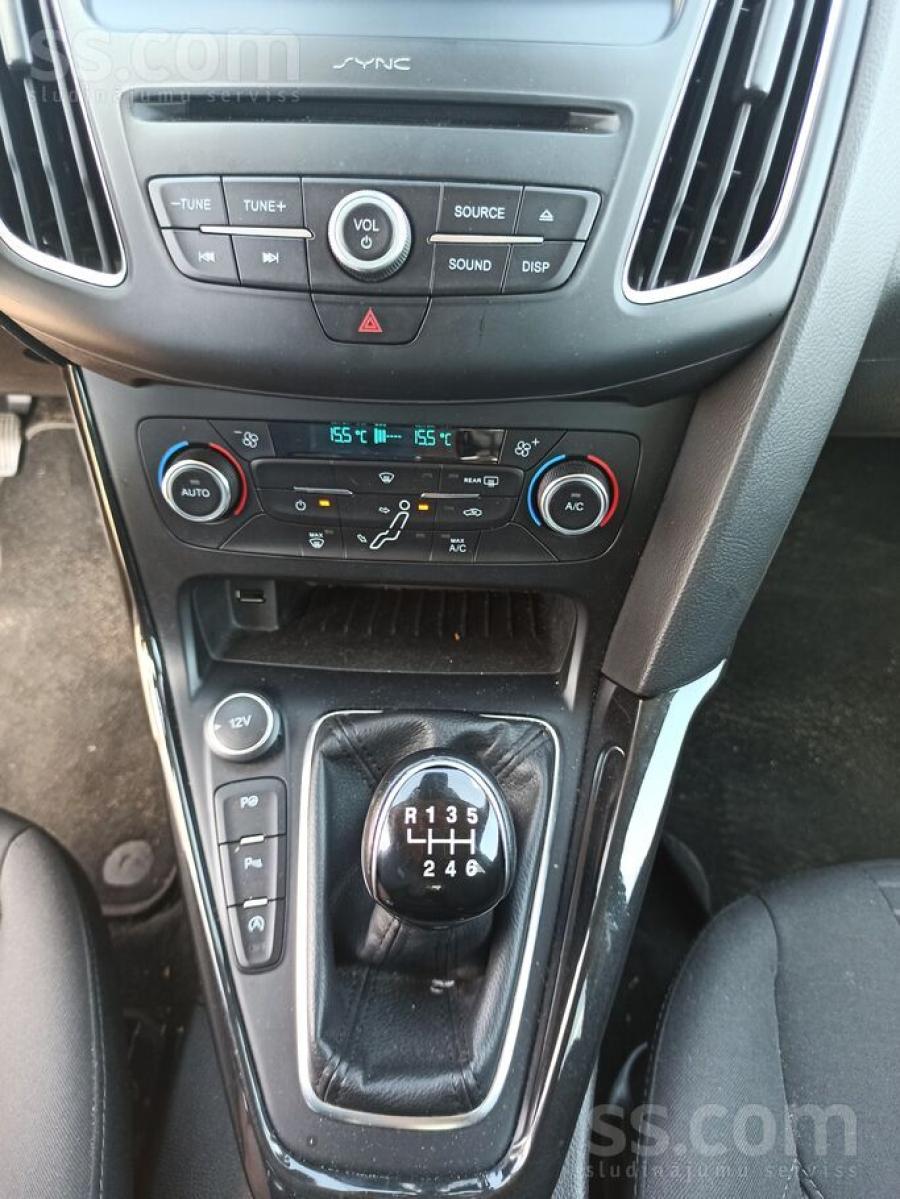 Pelēks Ford Focus 2018 Daugavpils, ar dzinēja tilpumu 1.00 L un nobraukumu 0 tūkst. km par 6350 €, foto 28 vietnē AUTOMOTO.COM.LV