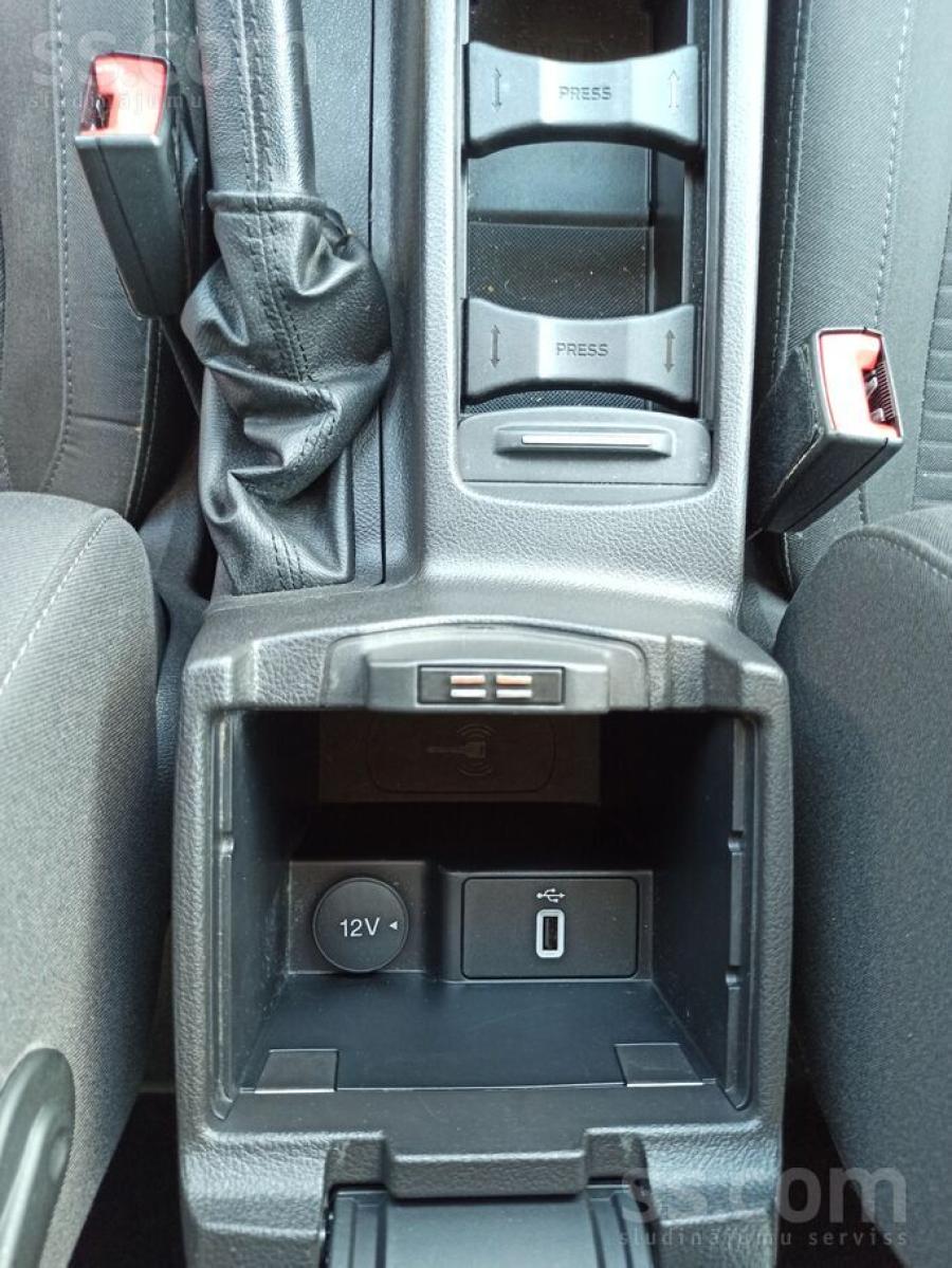 Pelēks Ford Focus 2018 Daugavpils, ar dzinēja tilpumu 1.00 L un nobraukumu 0 tūkst. km par 6350 €, foto 29 vietnē AUTOMOTO.COM.LV