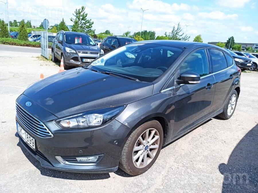 Pelēks Ford Focus 2018 Daugavpils, ar dzinēja tilpumu 1.00 L un nobraukumu 0 tūkst. km par 6350 €, foto 34 vietnē AUTOMOTO.COM.LV