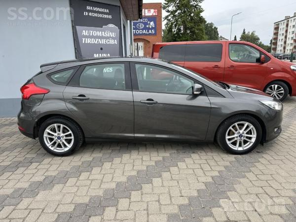 Pelēks Ford Focus 2018 Talsi, ar dzinēja tilpumu 1.00 L un nobraukumu 127 tūkst. km par 5700 €, foto 2 vietnē AUTOMOTO.COM.LV