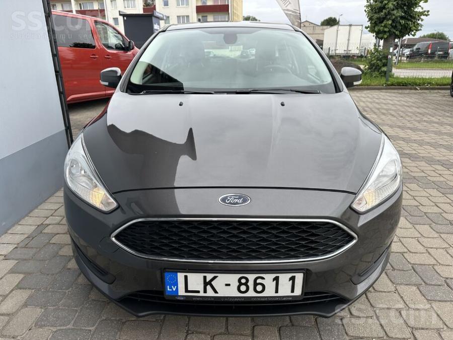 Pelēks Ford Focus 2018 Talsi, ar dzinēja tilpumu 1.00 L un nobraukumu 127 tūkst. km par 5700 €, foto 26 vietnē AUTOMOTO.COM.LV