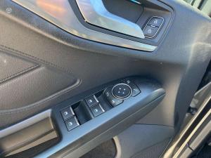 Grey Ford Focus 2018 in Siauliai, with an engine capacity of 1.00 L and mileage of 150 thousand km for 6950 €, photo 15 on AUTOMOTO.COM.LV