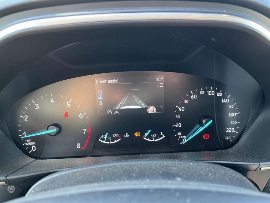 Grey Ford Focus 2018 in Siauliai, with an engine capacity of 1.00 L and mileage of 150 thousand km for 6950 €, photo 18 on AUTOMOTO.COM.LV