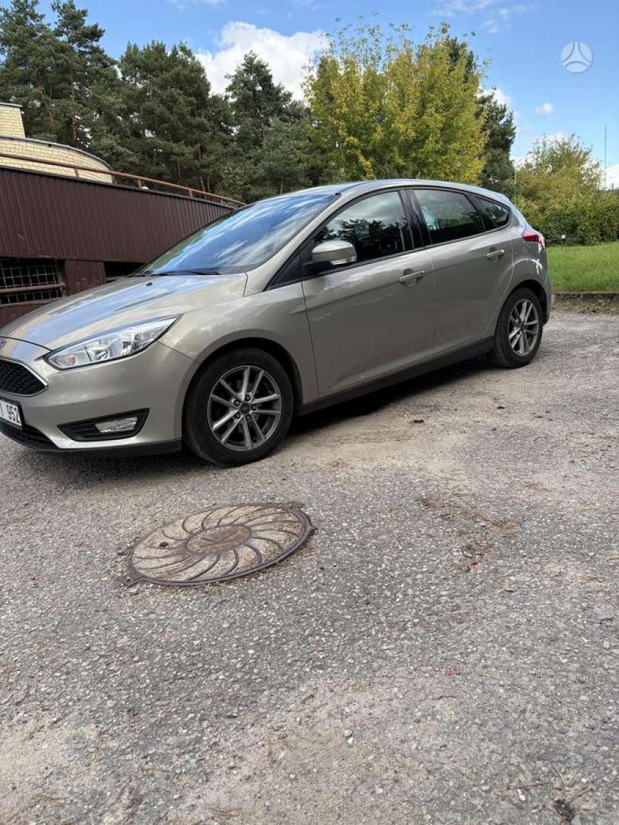 Pelēks Ford Focus 2018 Viļņa, ar dzinēja tilpumu 1.50 L un nobraukumu 213 tūkst. km par 6300 €, foto 3 vietnē AUTOMOTO.COM.LV