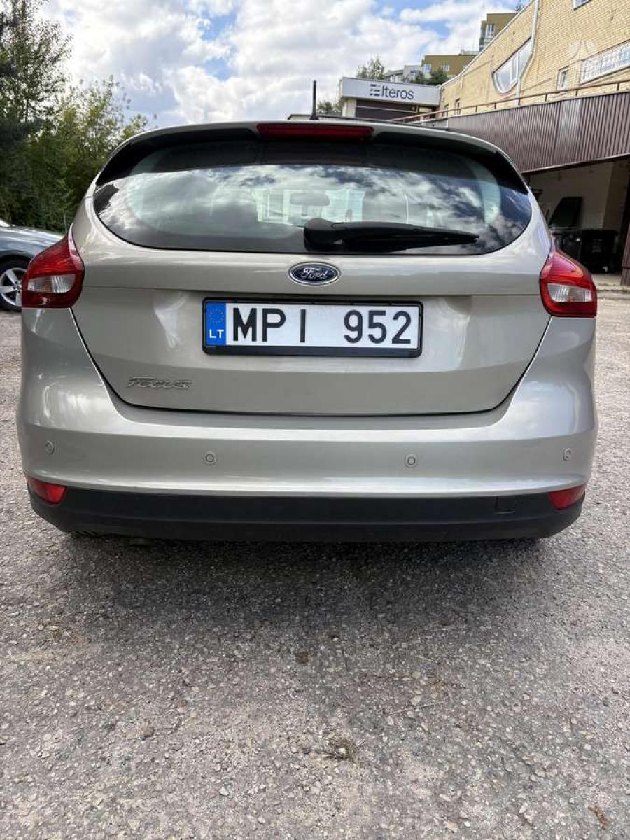 Pelēks Ford Focus 2018 Viļņa, ar dzinēja tilpumu 1.50 L un nobraukumu 213 tūkst. km par 6300 €, foto 5 vietnē AUTOMOTO.COM.LV
