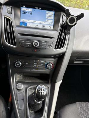 Pelēks Ford Focus 2018 Viļņa, ar dzinēja tilpumu 1.50 L un nobraukumu 213 tūkst. km par 6300 €, foto 7 vietnē AUTOMOTO.COM.LV