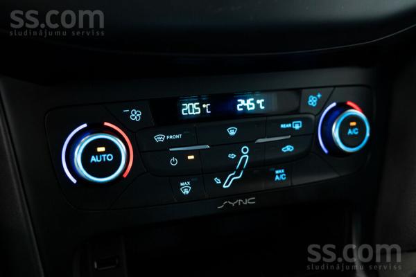 Pelēks Ford Focus 2018 Rīga, ar dzinēja tilpumu 1.00 L un nobraukumu 90 tūkst. km par 5990 €, foto 8 vietnē AUTOMOTO.COM.LV