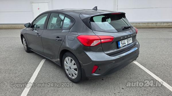 Grey Ford Focus 2018 in Tallinn, with an engine capacity of 1.00 L and mileage of 63 thousand km for 8400 €, photo 4 on AUTOMOTO.COM.LV
