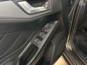 Grey Ford Focus 2019 in Vilnius, with an engine capacity of 1.00 L and mileage of 38 thousand km for 9000 €, photo 10 on AUTOMOTO.COM.LV