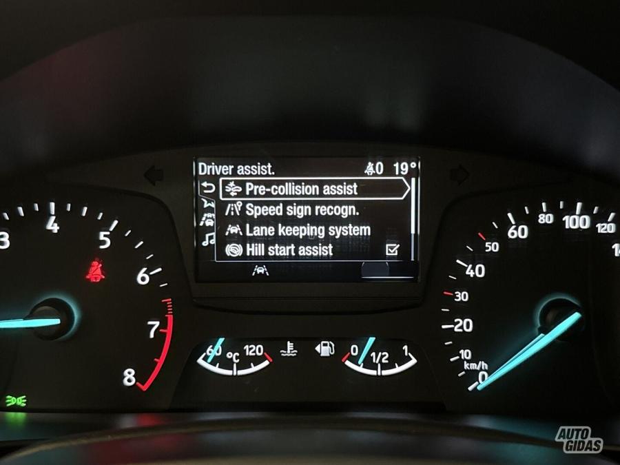 Grey Ford Focus 2019 in Vilnius, with an engine capacity of 1.00 L and mileage of 38 thousand km for 9000 €, photo 22 on AUTOMOTO.COM.LV