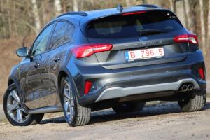 Grey Ford Focus 2019 in Riga, with an engine capacity of 1.00 L and mileage of 49 thousand km for 13790 €, photo 7 on AUTOMOTO.COM.LV