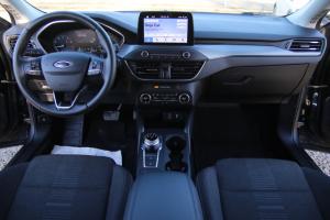Grey Ford Focus 2019 in Riga, with an engine capacity of 1.00 L and mileage of 49 thousand km for 13790 €, photo 11 on AUTOMOTO.COM.LV
