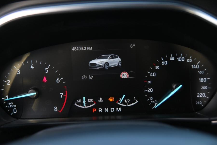 Grey Ford Focus 2019 in Riga, with an engine capacity of 1.00 L and mileage of 49 thousand km for 13790 €, photo 14 on AUTOMOTO.COM.LV