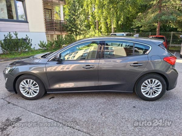 Pelēks Ford Focus 2019 Tallina, ar dzinēja tilpumu 1.50 L un nobraukumu 130 tūkst. km par 9700 €, foto 8 vietnē AUTOMOTO.COM.LV