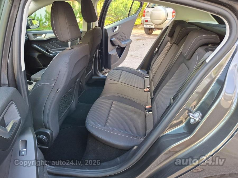 Pelēks Ford Focus 2019 Tallina, ar dzinēja tilpumu 1.50 L un nobraukumu 130 tūkst. km par 9700 €, foto 13 vietnē AUTOMOTO.COM.LV
