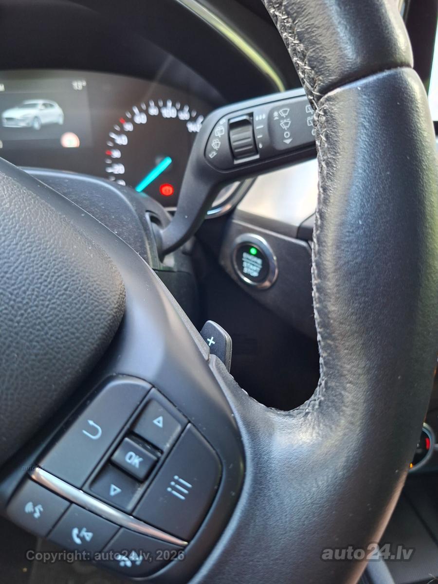 Pelēks Ford Focus 2019 Tallina, ar dzinēja tilpumu 1.50 L un nobraukumu 130 tūkst. km par 9700 €, foto 19 vietnē AUTOMOTO.COM.LV