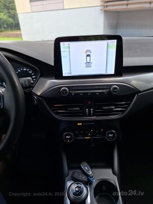 Pelēks Ford Focus 2019 Tallina, ar dzinēja tilpumu 1.50 L un nobraukumu 130 tūkst. km par 9700 €, foto 22 vietnē AUTOMOTO.COM.LV