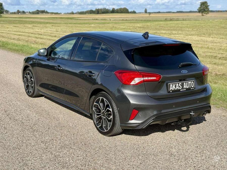 Pelēks Ford Focus 2019 Vilkaviškis, ar dzinēja tilpumu 2.00 L un nobraukumu 187 tūkst. km par 10700 €, foto 5 vietnē AUTOMOTO.COM.LV