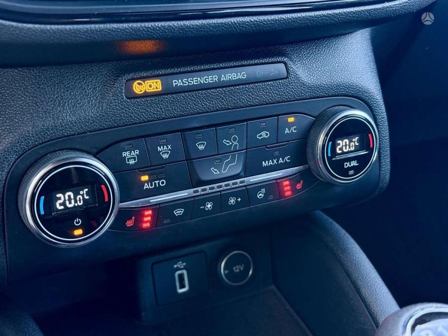 Pelēks Ford Focus 2019 Vilkaviškis, ar dzinēja tilpumu 2.00 L un nobraukumu 187 tūkst. km par 10700 €, foto 19 vietnē AUTOMOTO.COM.LV