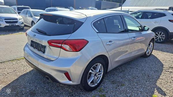 Pelēks Ford Focus 2020 Kauņa, ar dzinēja tilpumu 1.00 L un nobraukumu 99 tūkst. km par 7700 €, foto 5 vietnē AUTOMOTO.COM.LV